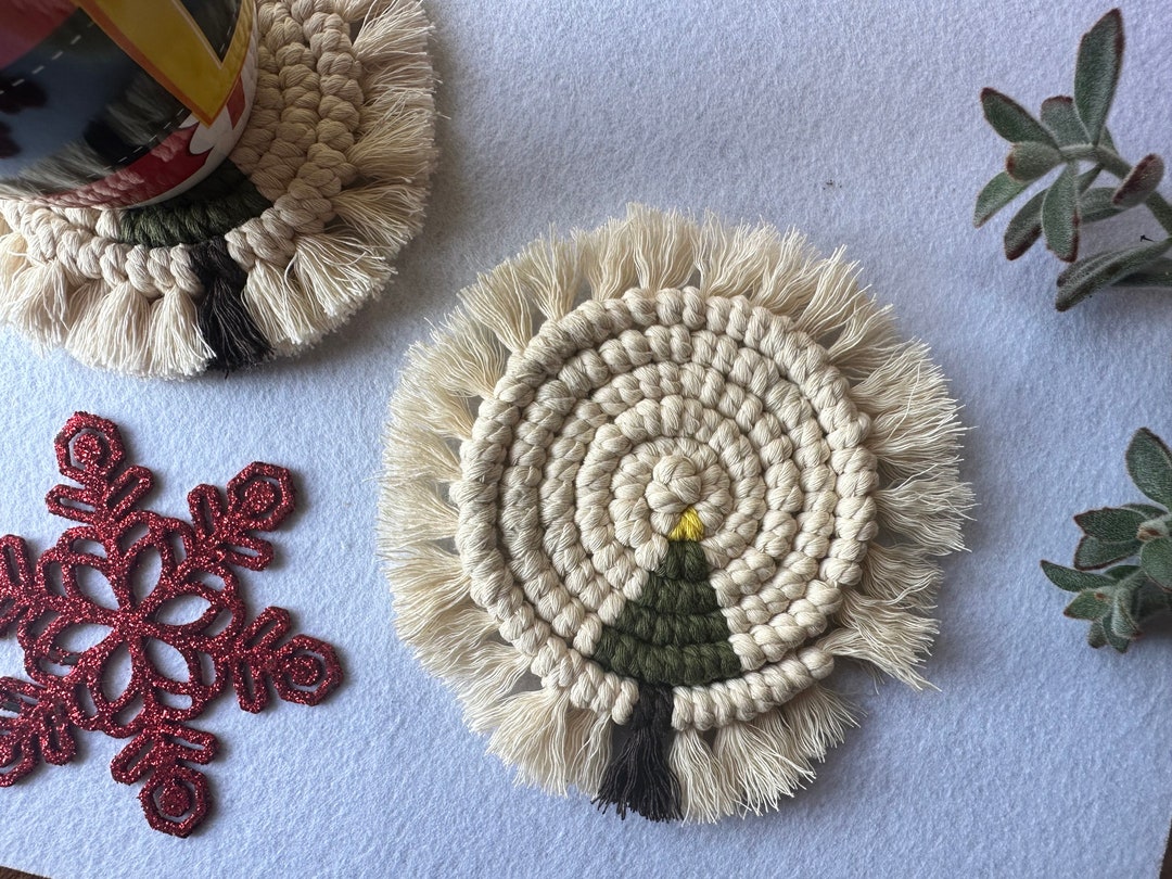 Macrame Christmas Tree Coaster, Handmade Round Spiral Mug Rug With ...