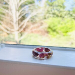 Cute Real Flower and Leaf and Fake Gold Flake Rings - Etsy