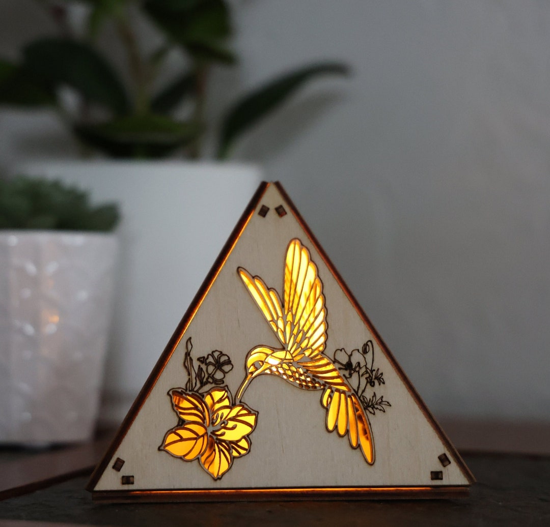 Hummingbird Wood Pyramid Night Light: RGB Bird Art Decor - Etsy