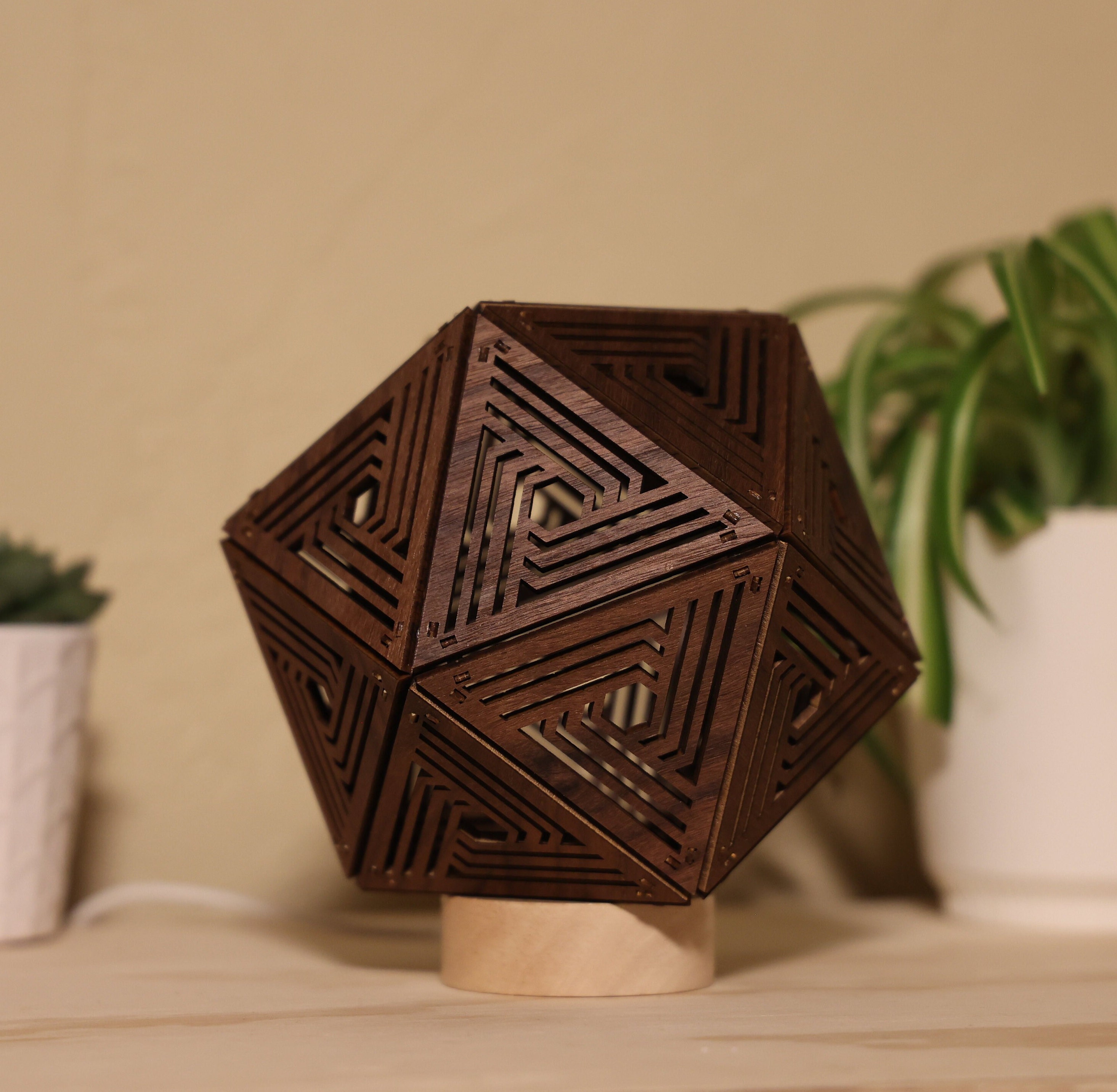 Geometric Shadow Lamp: Modern D20 Wooden Night Light - Etsy
