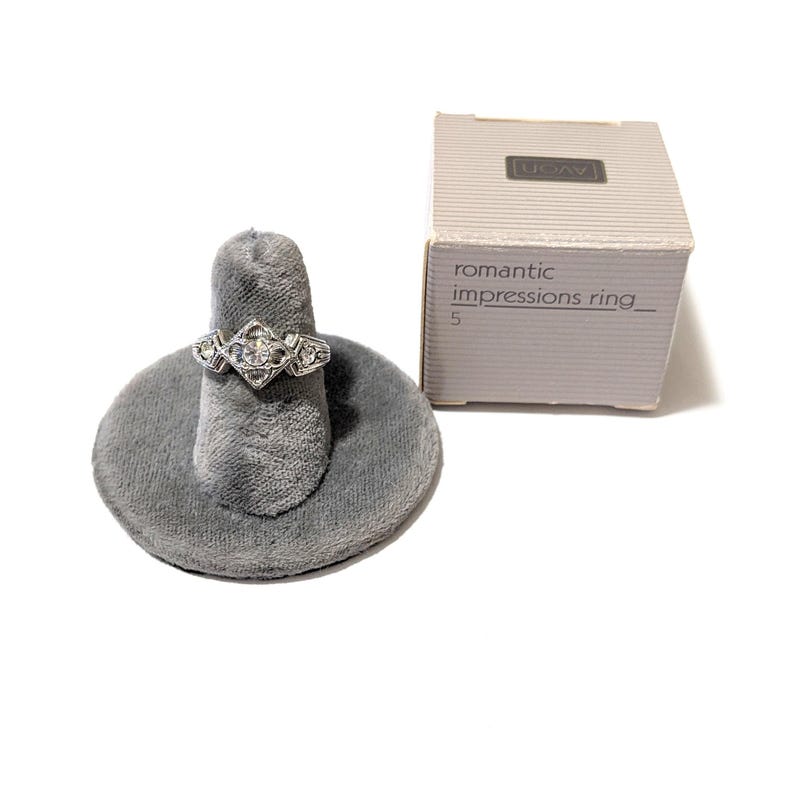 Avon Ring - Etsy