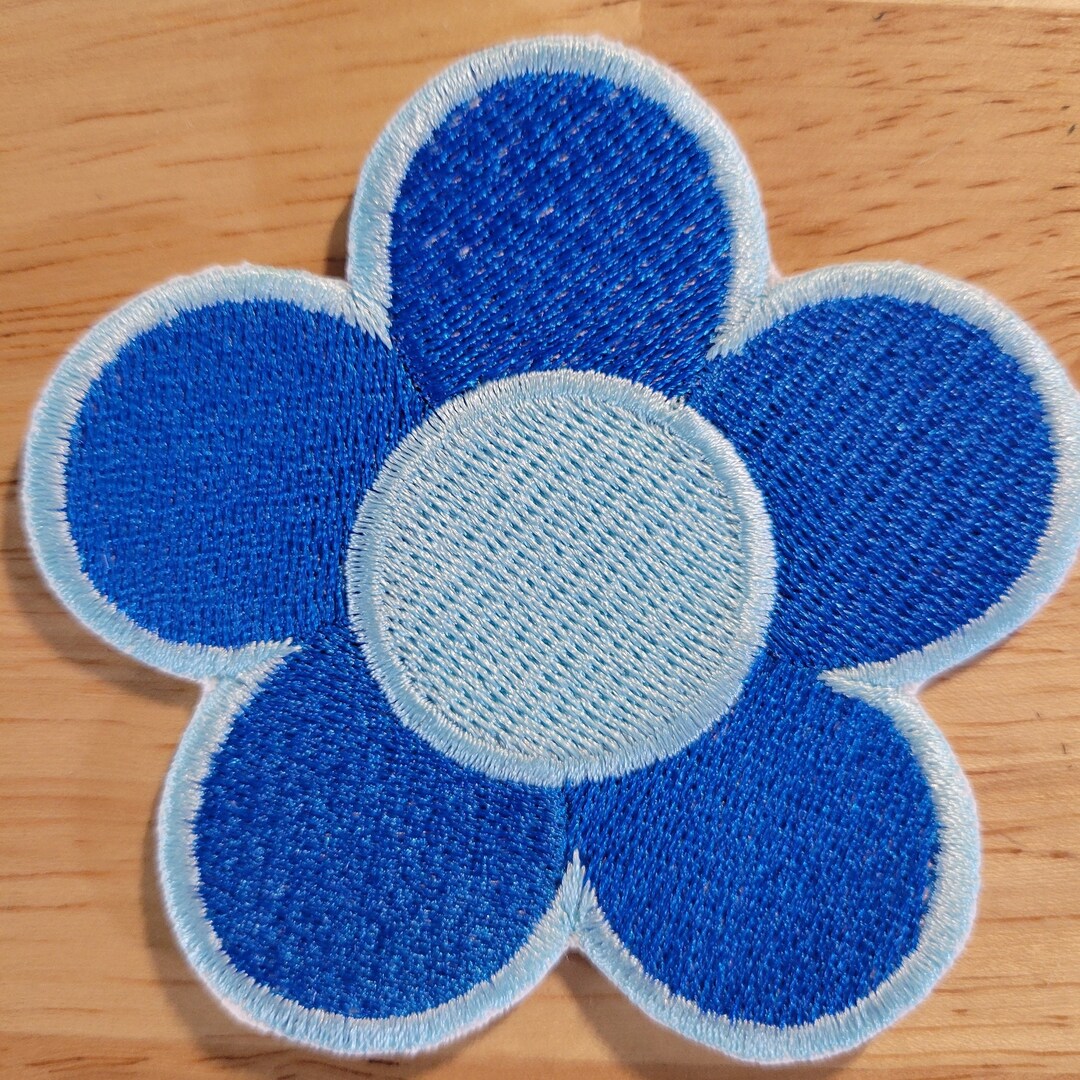 Daisy Flower Blue and Light Blue Iron on Embroidered Patch - Etsy