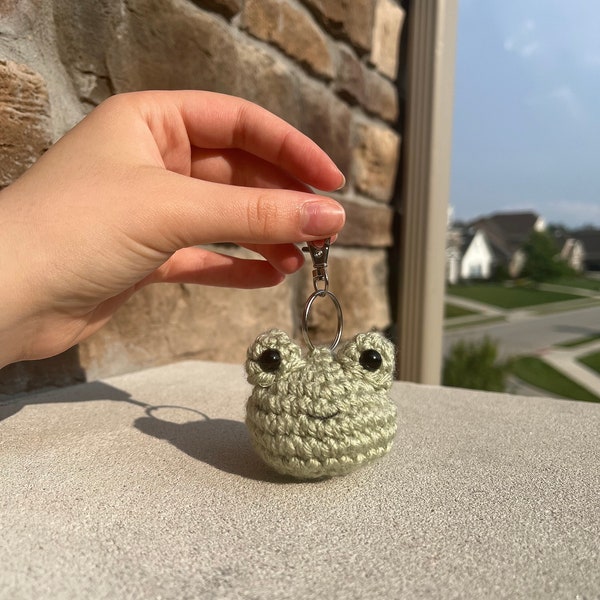 Crochet Frog Keychain Pattern - Etsy