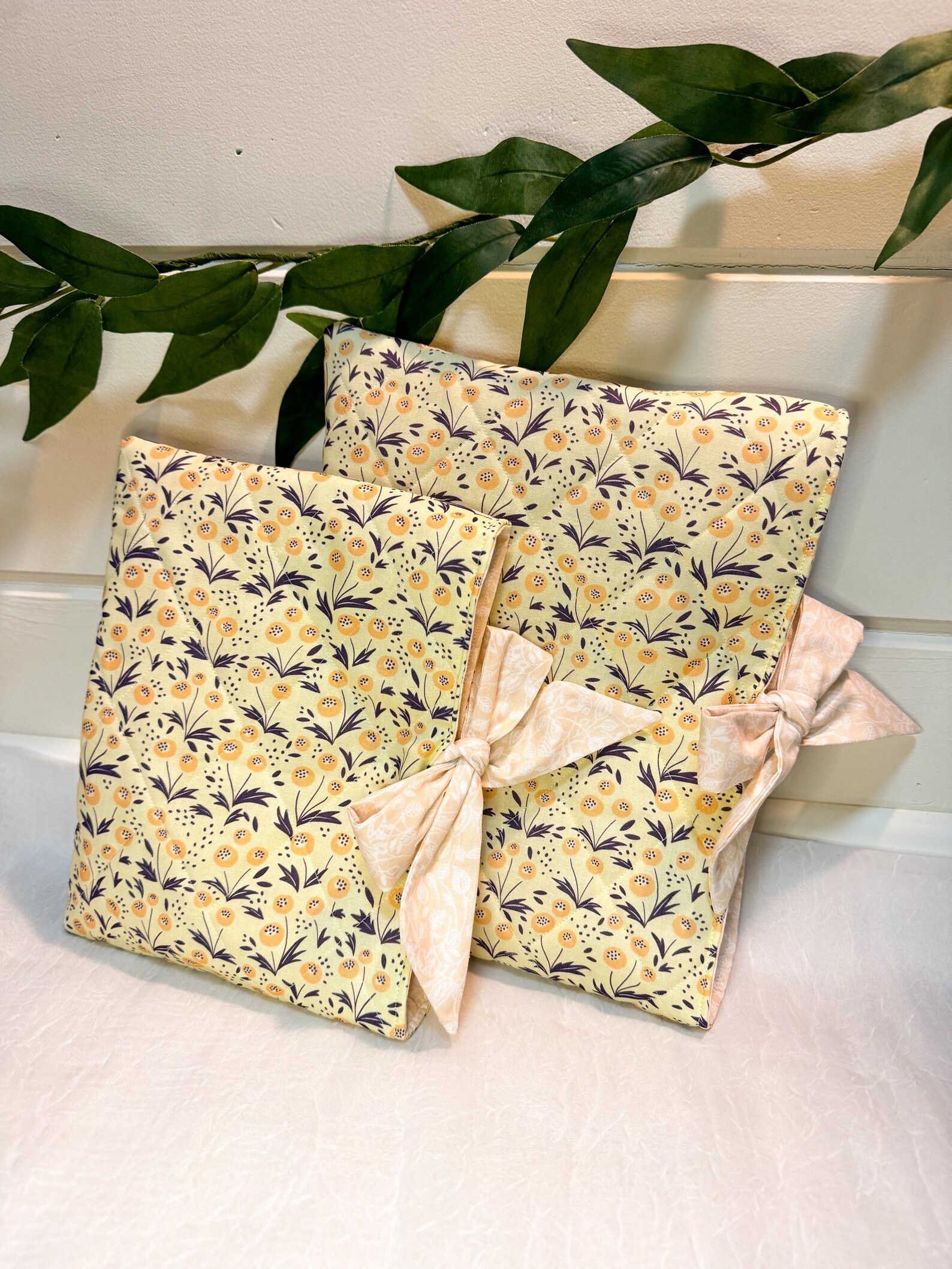 Quilted Book Sleeve, Book Sleeve, Bow Book Sleeve, Ereader Sleeve ...