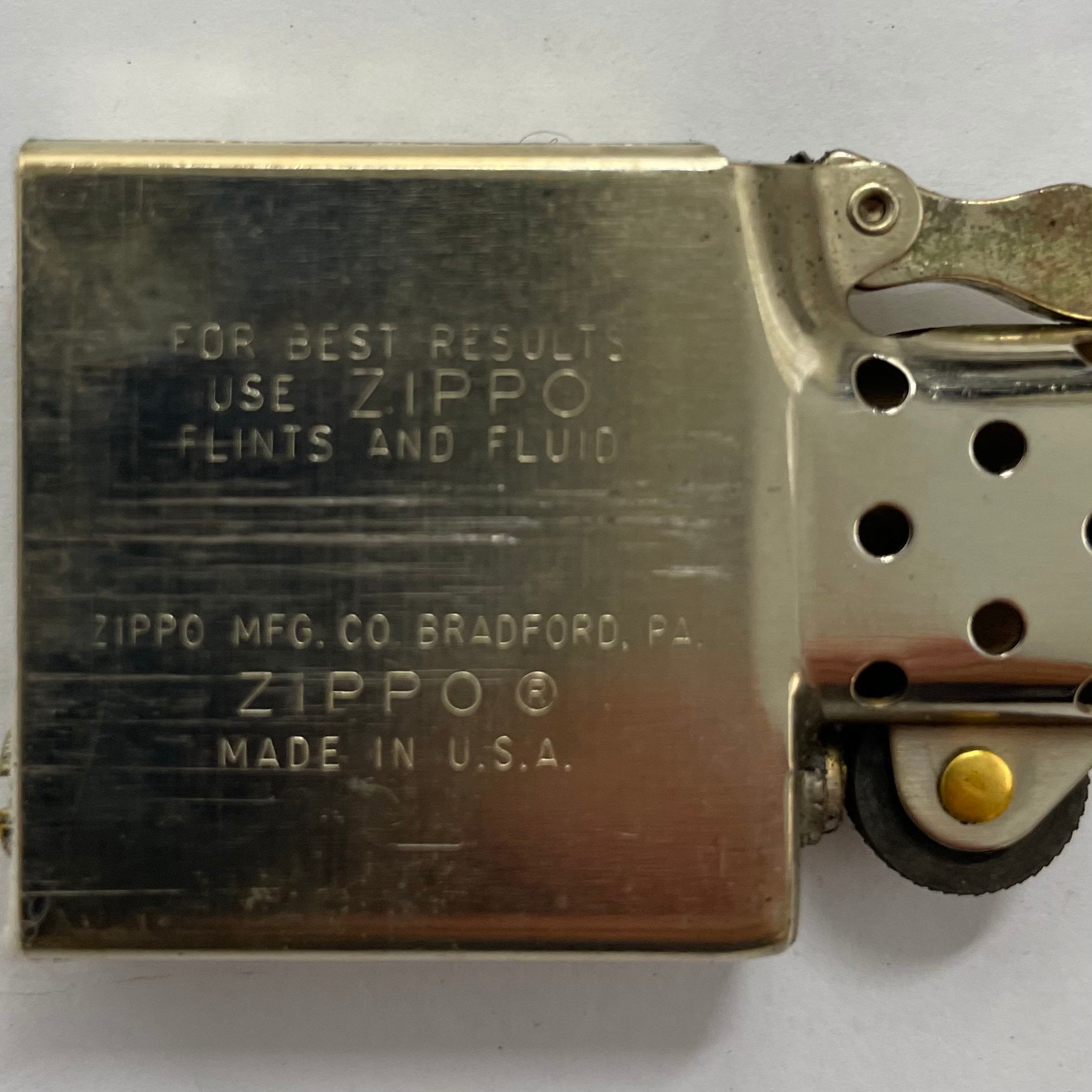 Retro ZIPPO Gold Toned Bancroft 4th Edition Table Lighter With Logo ...