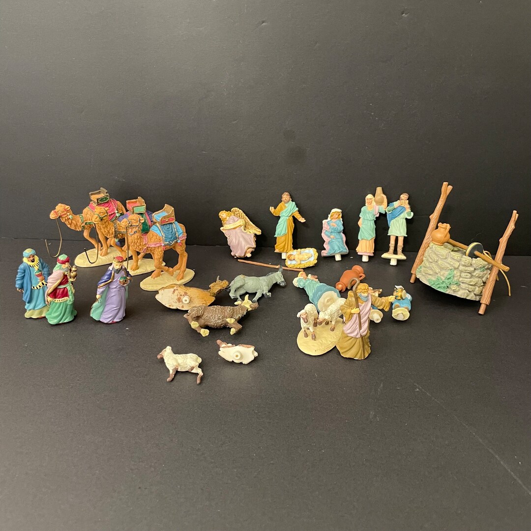 Mr Christmas 1997 Christmas in Bethlehem Replacement Figures, 23 ...