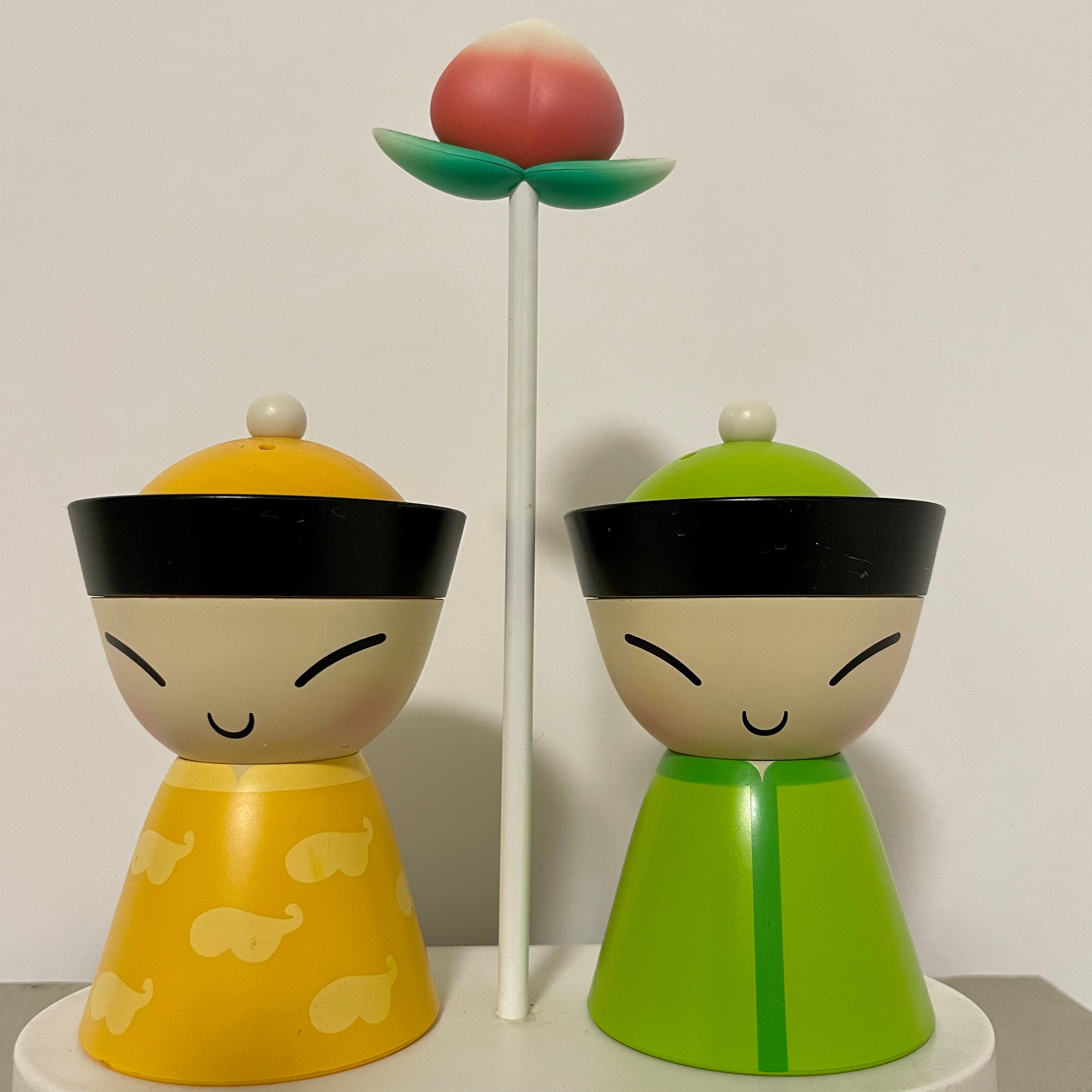 Retro Alessi Mr and Mrs Chin Salt and Pepper Shaker Set, Green and ...