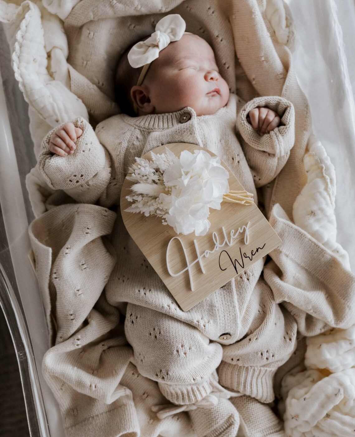 Arch Shape Dried Flower Birth Announcement Sign White and Neutral ...