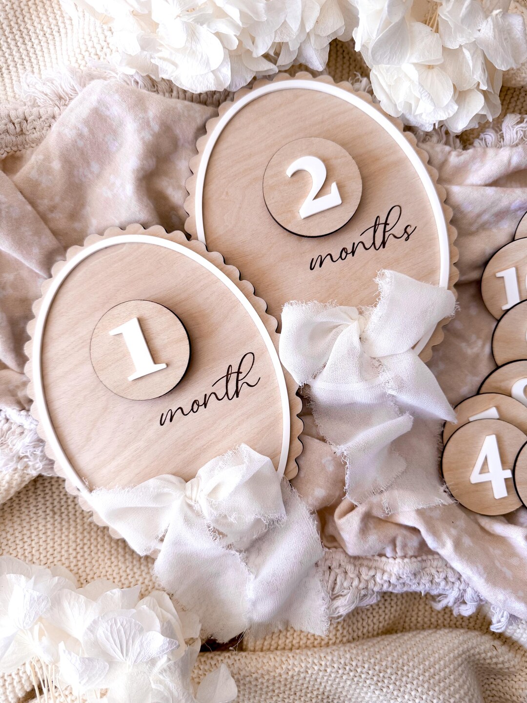 Scallop Edge Baby Milestone Signs - Etsy