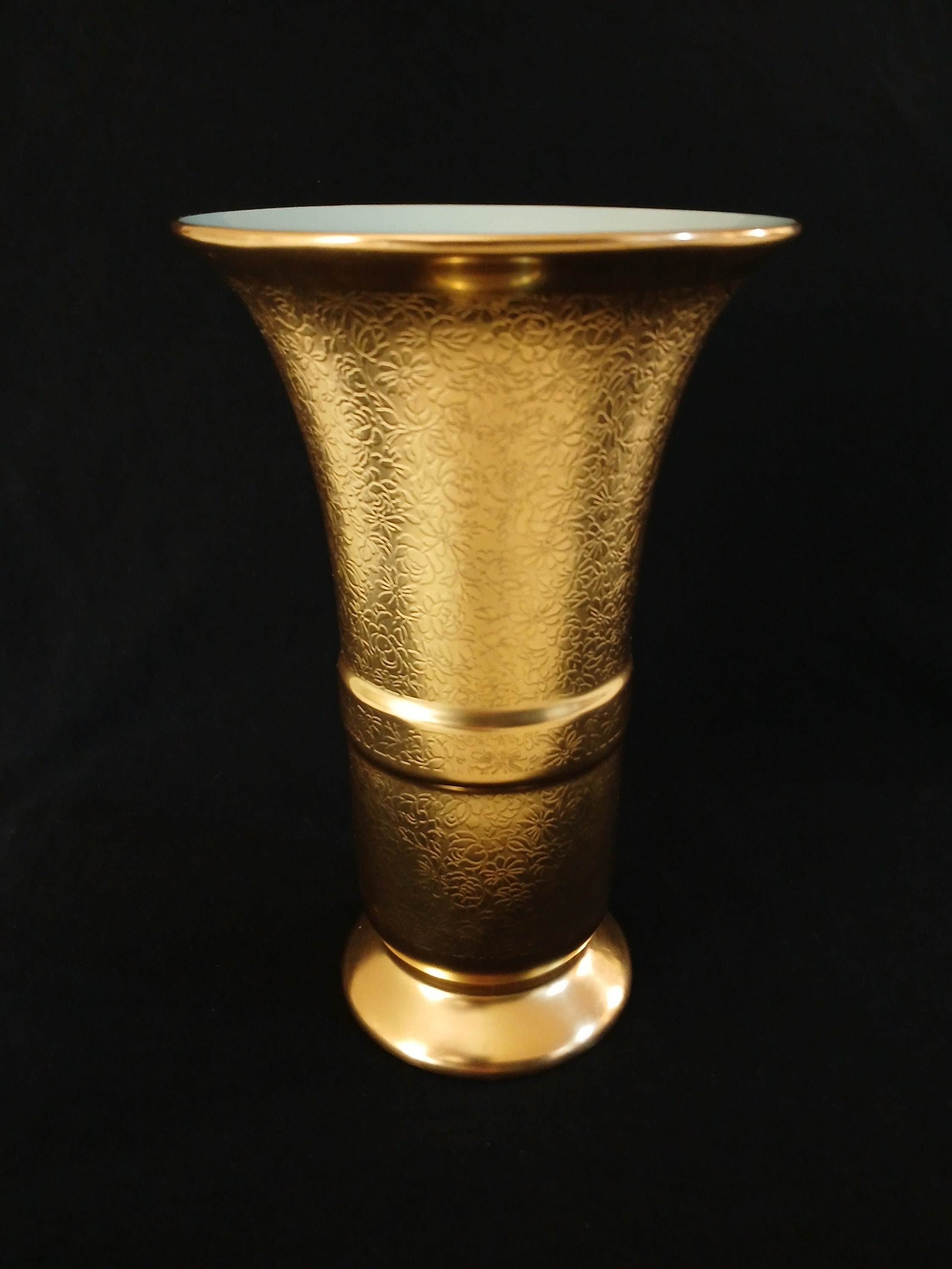 Pickard China #853 Footed 7" Vase - Etsy