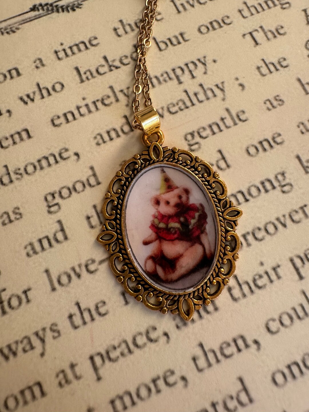 Vintage Style Circus Bear Print Jewelry , Epoxy Gold Pedant Necklace ...