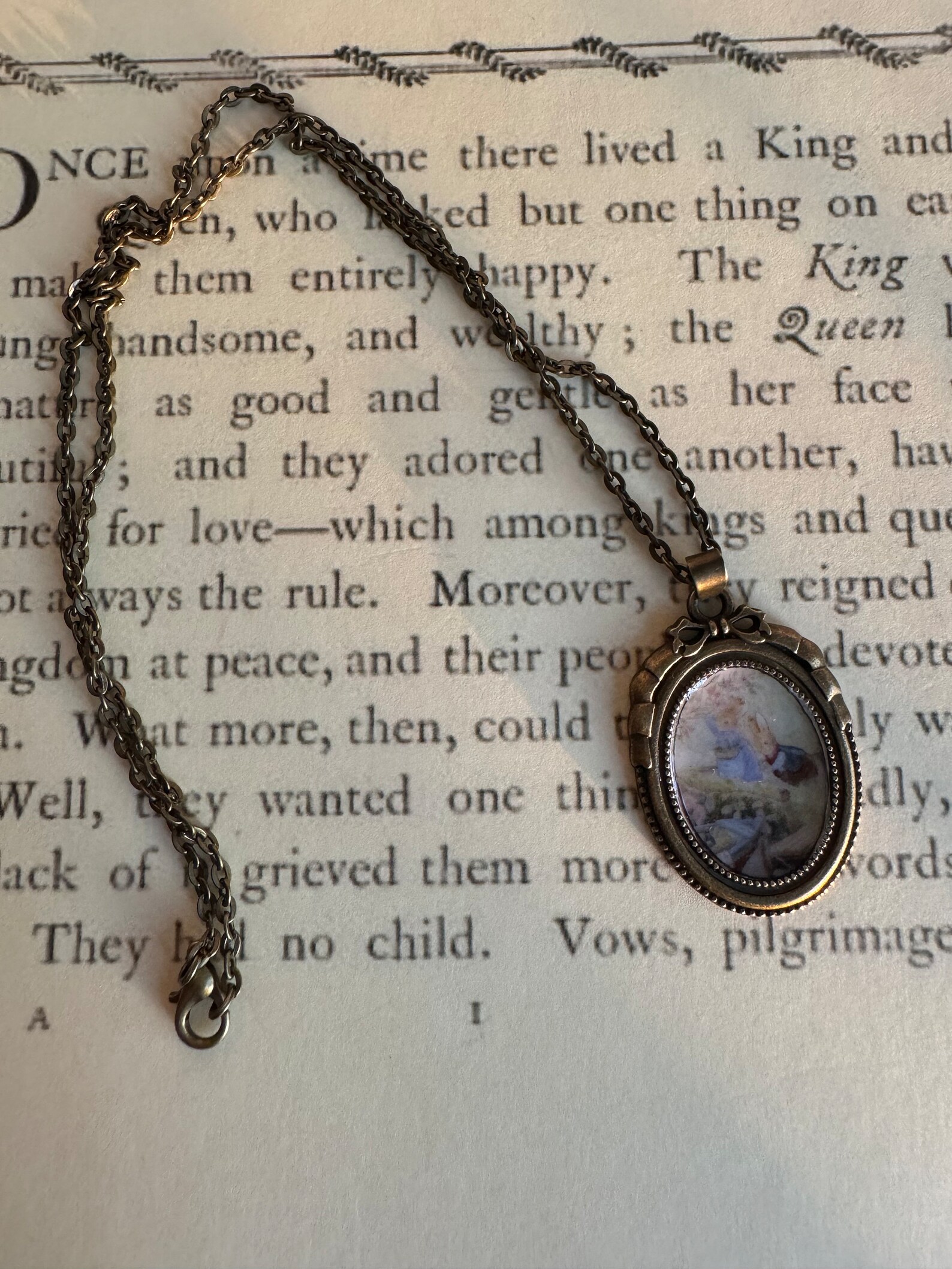 Vintage Style Rabbits Fairytale Jewelry , Epoxy Bronze Heart Pedant ...