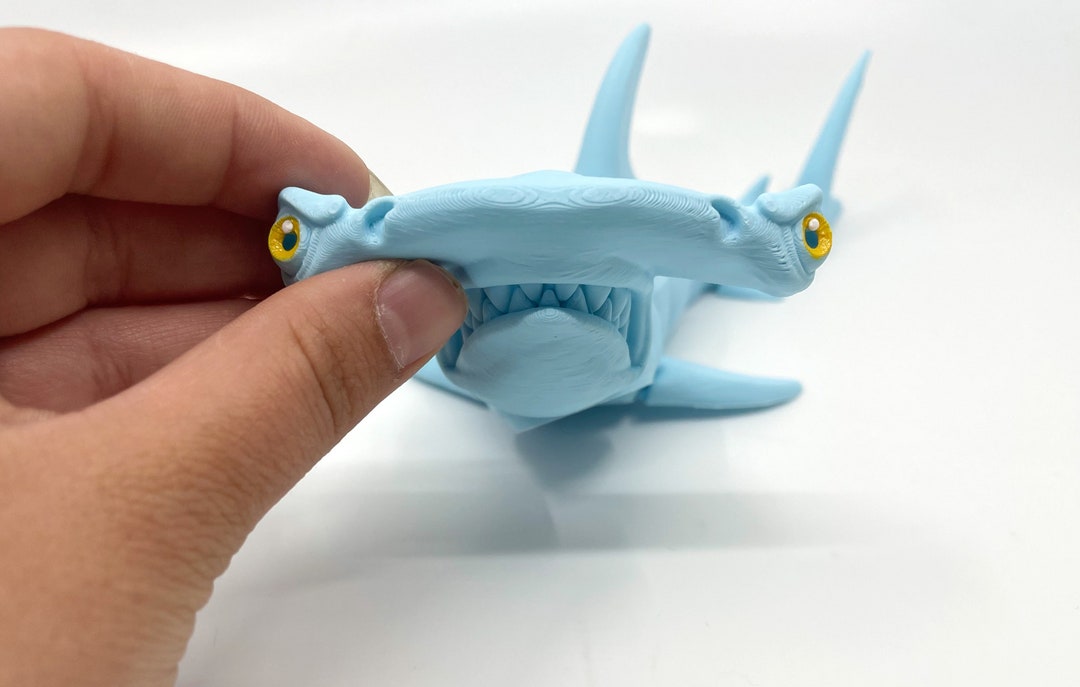 Hammerhead Shark Articulated Fidget Toy 3D Printed Matmiremakes ...