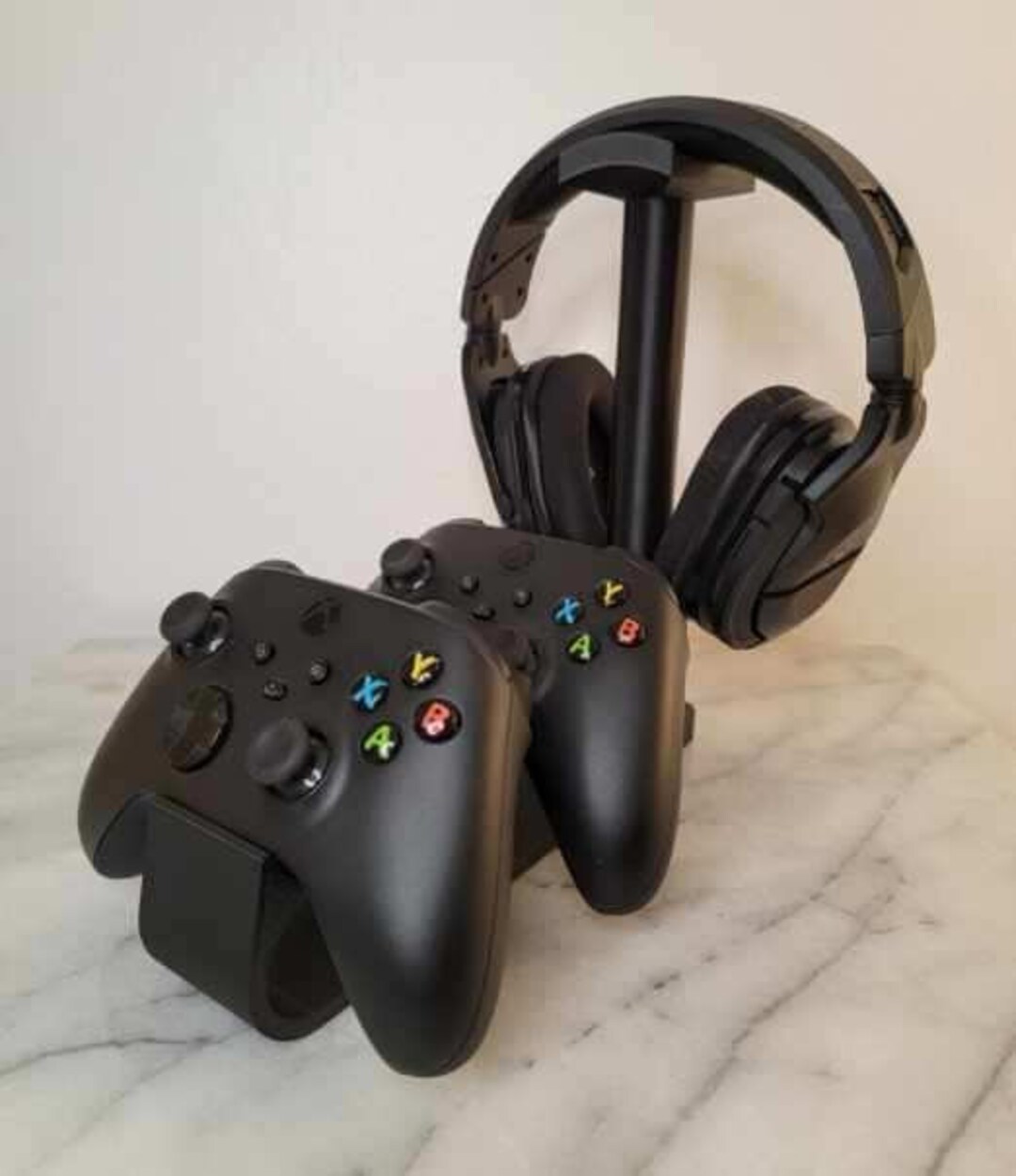 3D Printed Console Controller and Headset Stand - Custom Colors ...