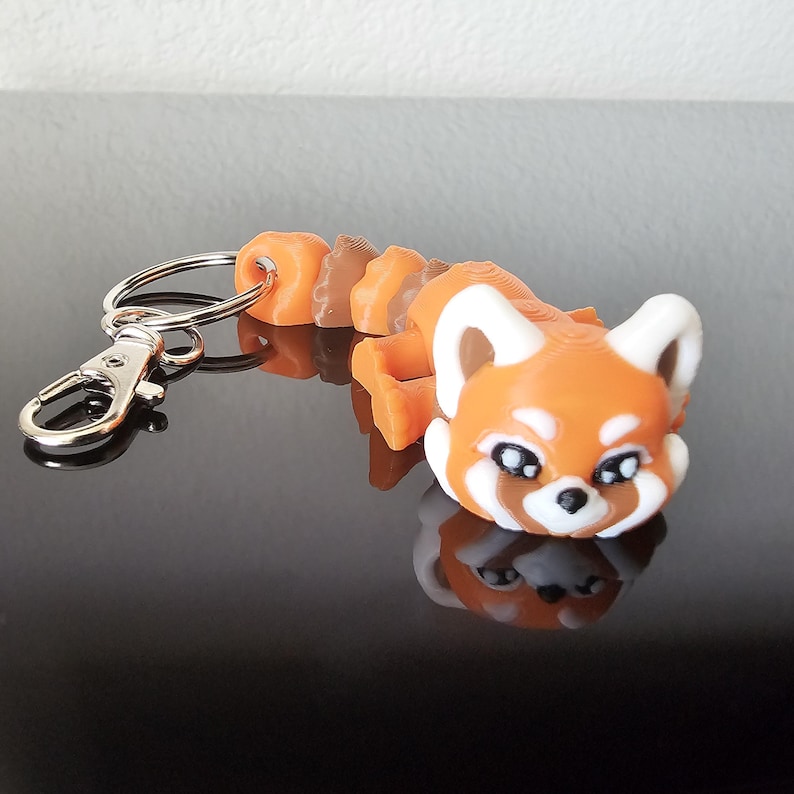 3D Printed Articulated Red Panda Keychain - Cute & Flexible Keychain ...