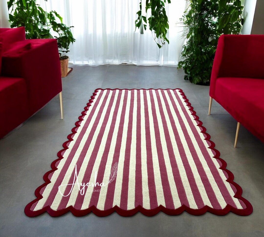 Hand Tufted Best Selling Scalloped Area Rug in New Zealand Wool for a ...