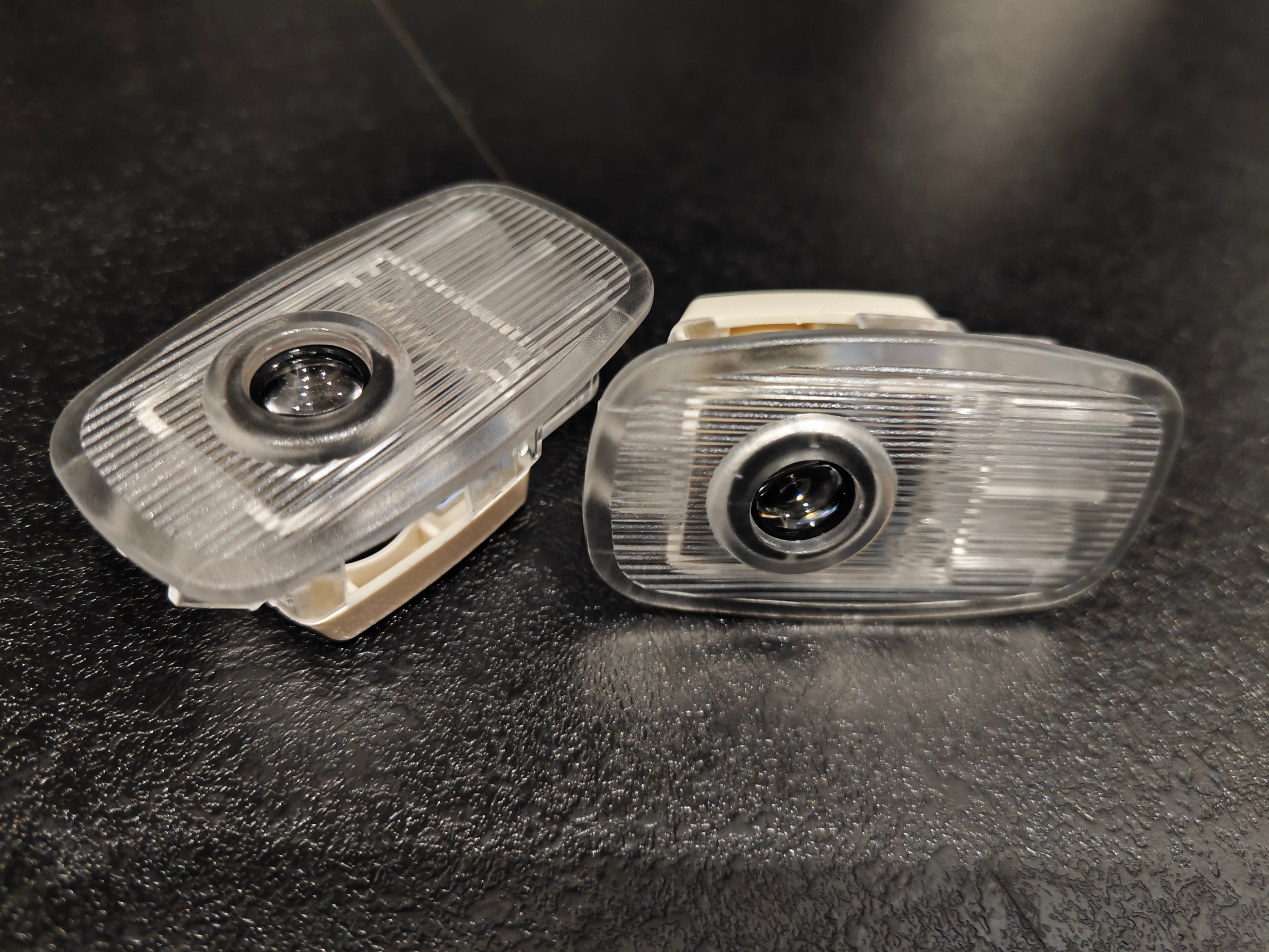 Mercedes Benz W223 Welcome Lights Door Logo Projectors Led Projectors ...