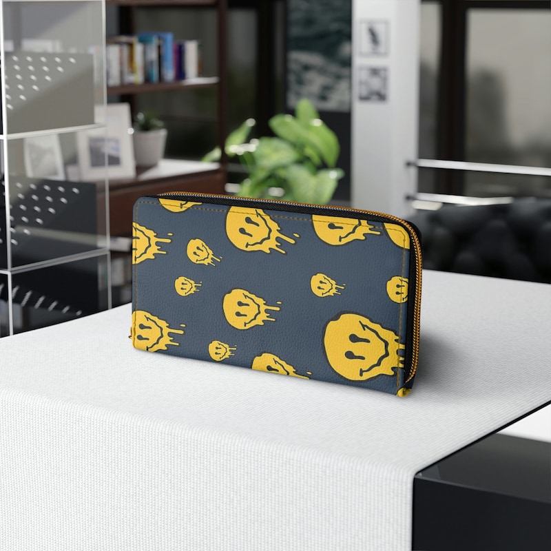 Smiley Wallet - Etsy