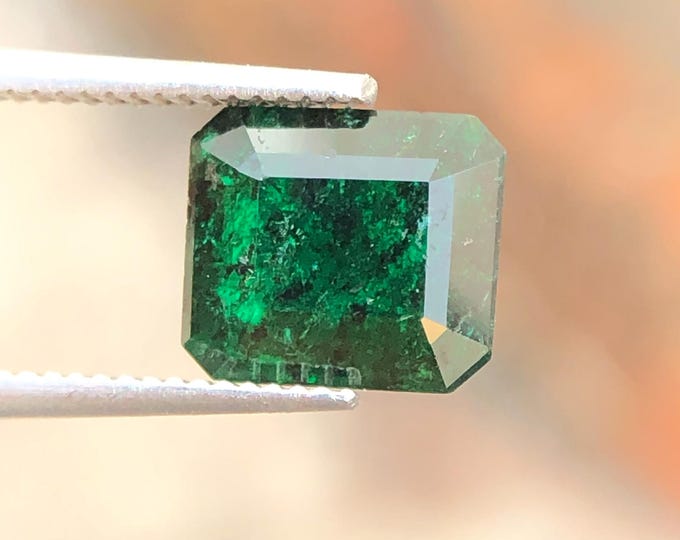 Brilliant Deep Green Emerald Gemstone, Natural Green Octagon Emerald ...
