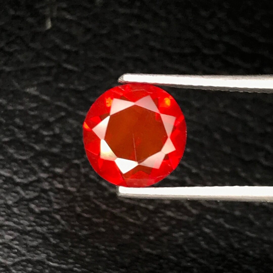 Buy 8.5mm Round Cut Opal Gemstone, 1.2ct. Red Fire Ethiopian Opal for ...