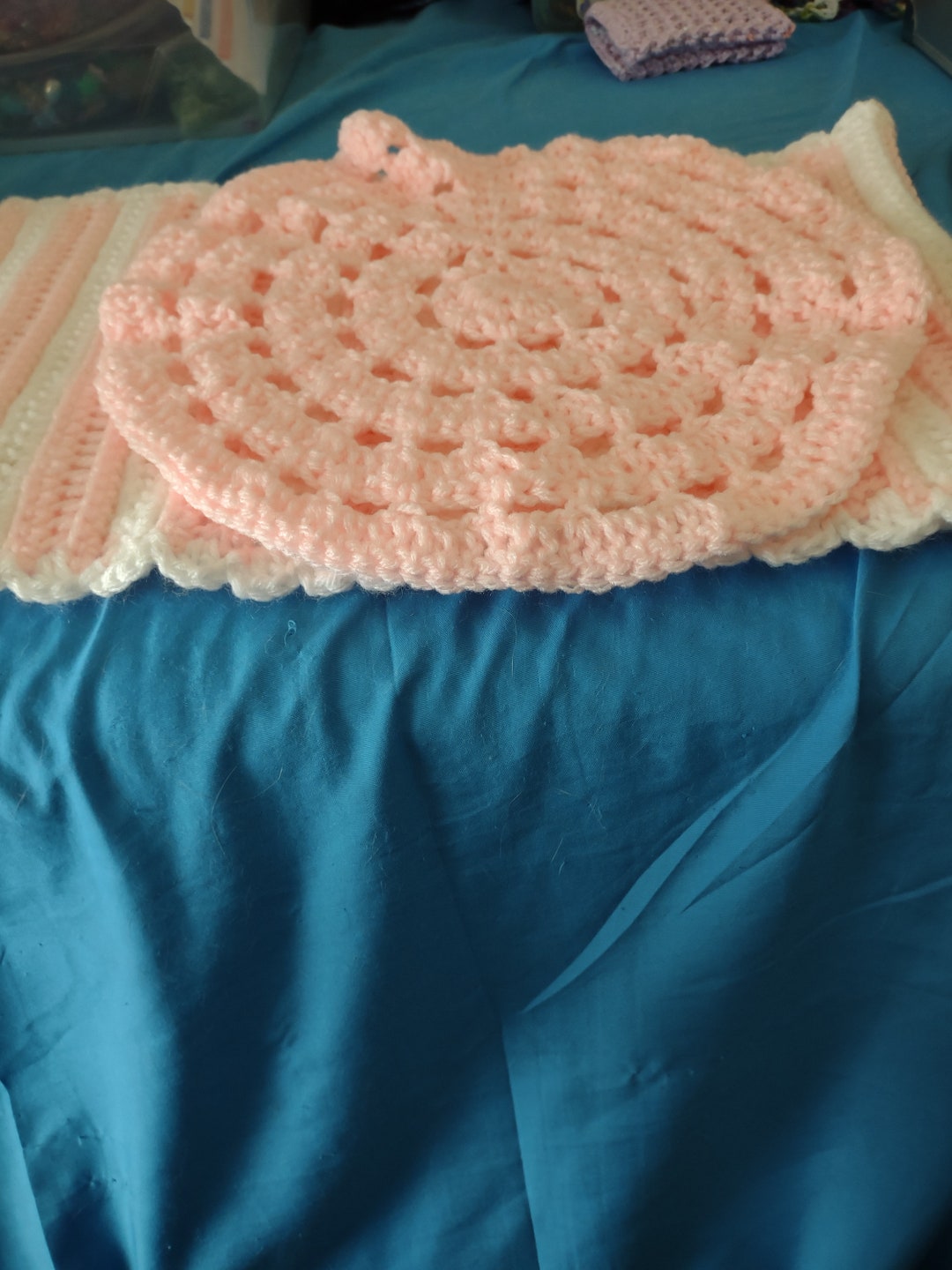 Pink and White Dress Runner With Pink Doilie - Etsy