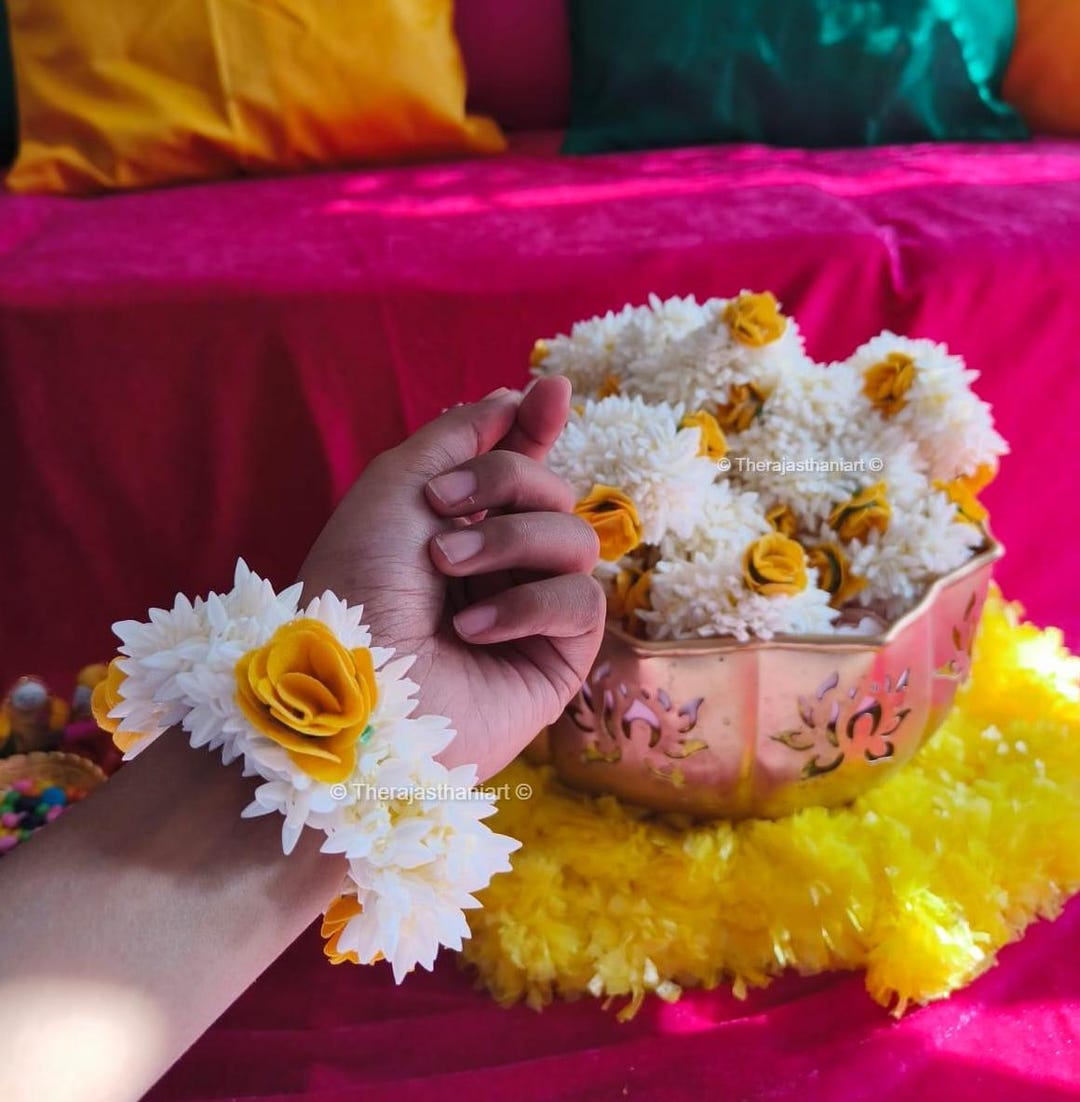 Haldi/mehndi Jasmine Wedding Gajra-hair Accessory,wrist Bracelet ...
