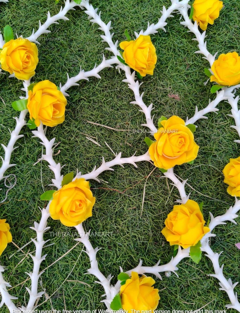 Romantic Phoolon Ki Chadar for Indian Bridal Entry, Rose Flower Canopy ...