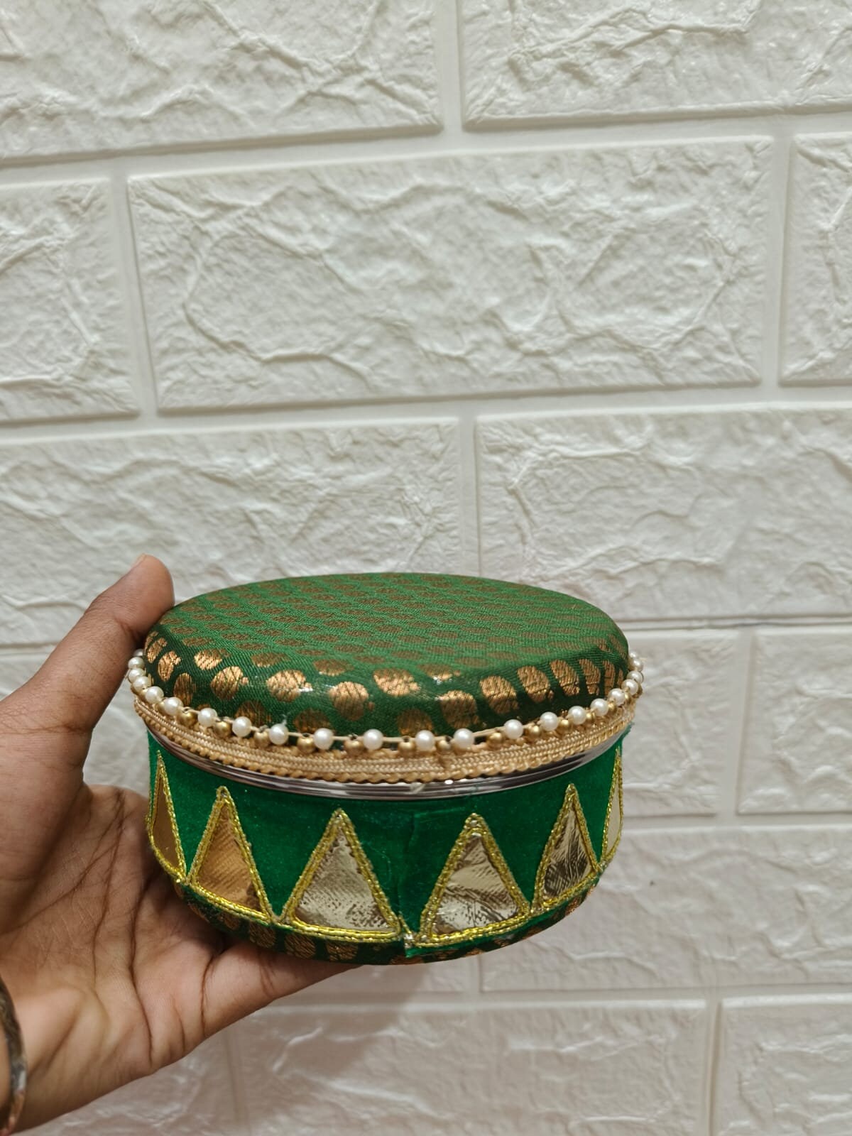 Decorative Stainless Steel Ladoo Boxes, Brocade Thamboolam ...