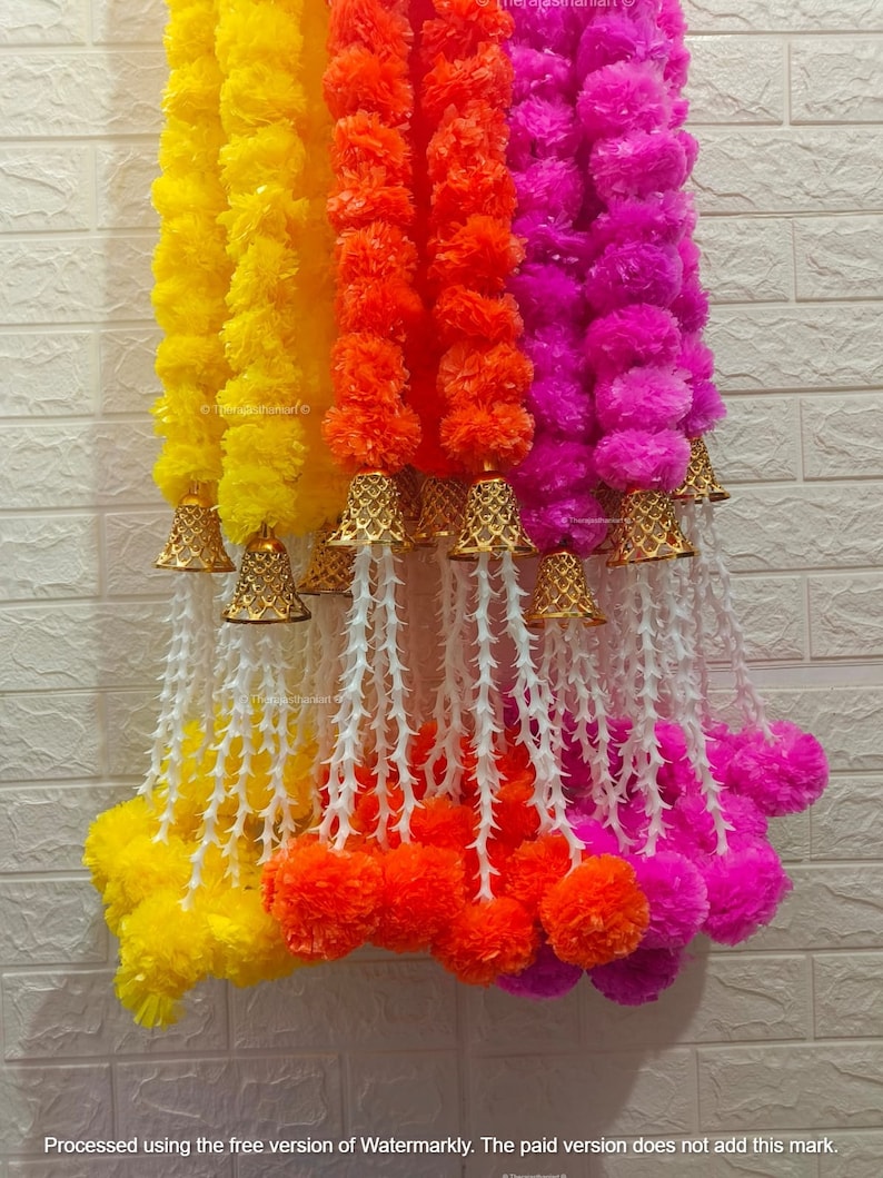 Color Full Marigold Garlands With Tuberose and Marigold Bunches With ...