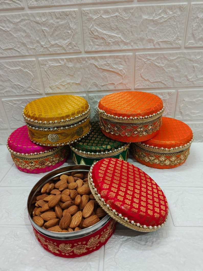 Decorative Stainless Steel Ladoo Boxes, Brocade Thamboolam ...