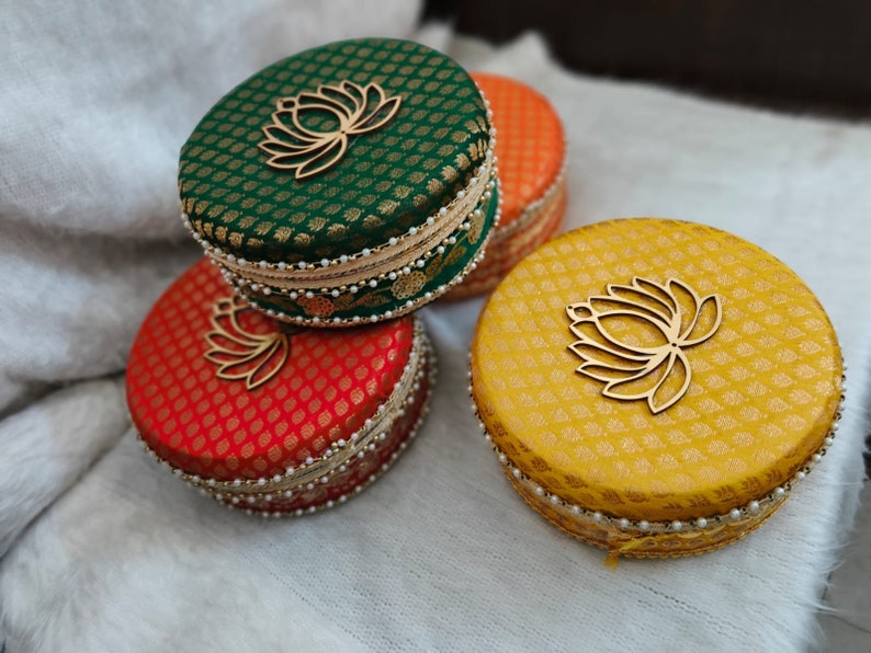 Brocade Steel Box With Lotus Design and Decorative Lace,bulk Steel ...