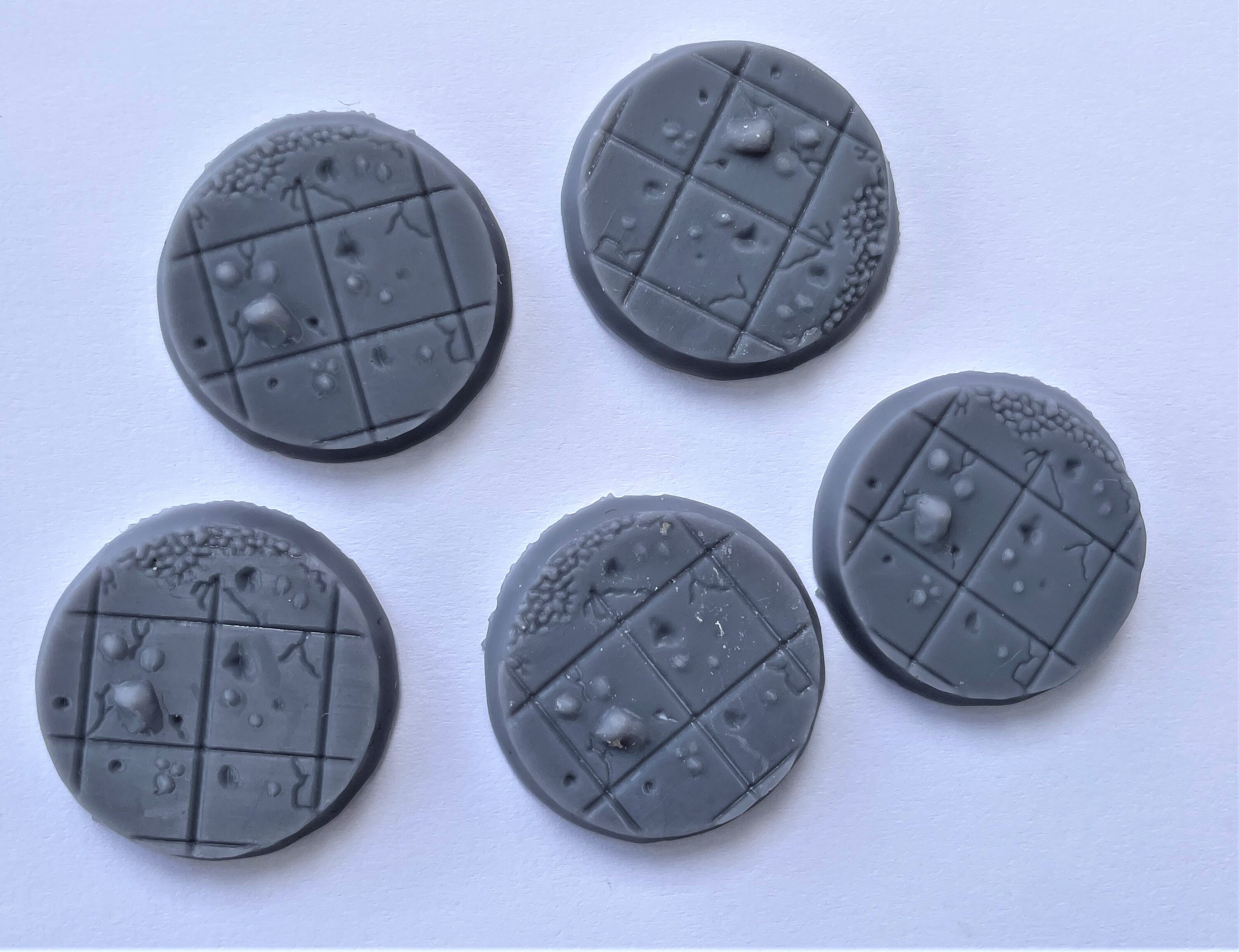 28mm Resin Stone Bases 8k Quality for Minatures - Etsy