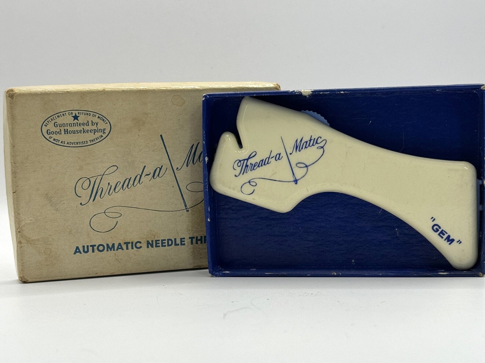 Vintage Thread-a-matic "gem" Needle Threader - Etsy