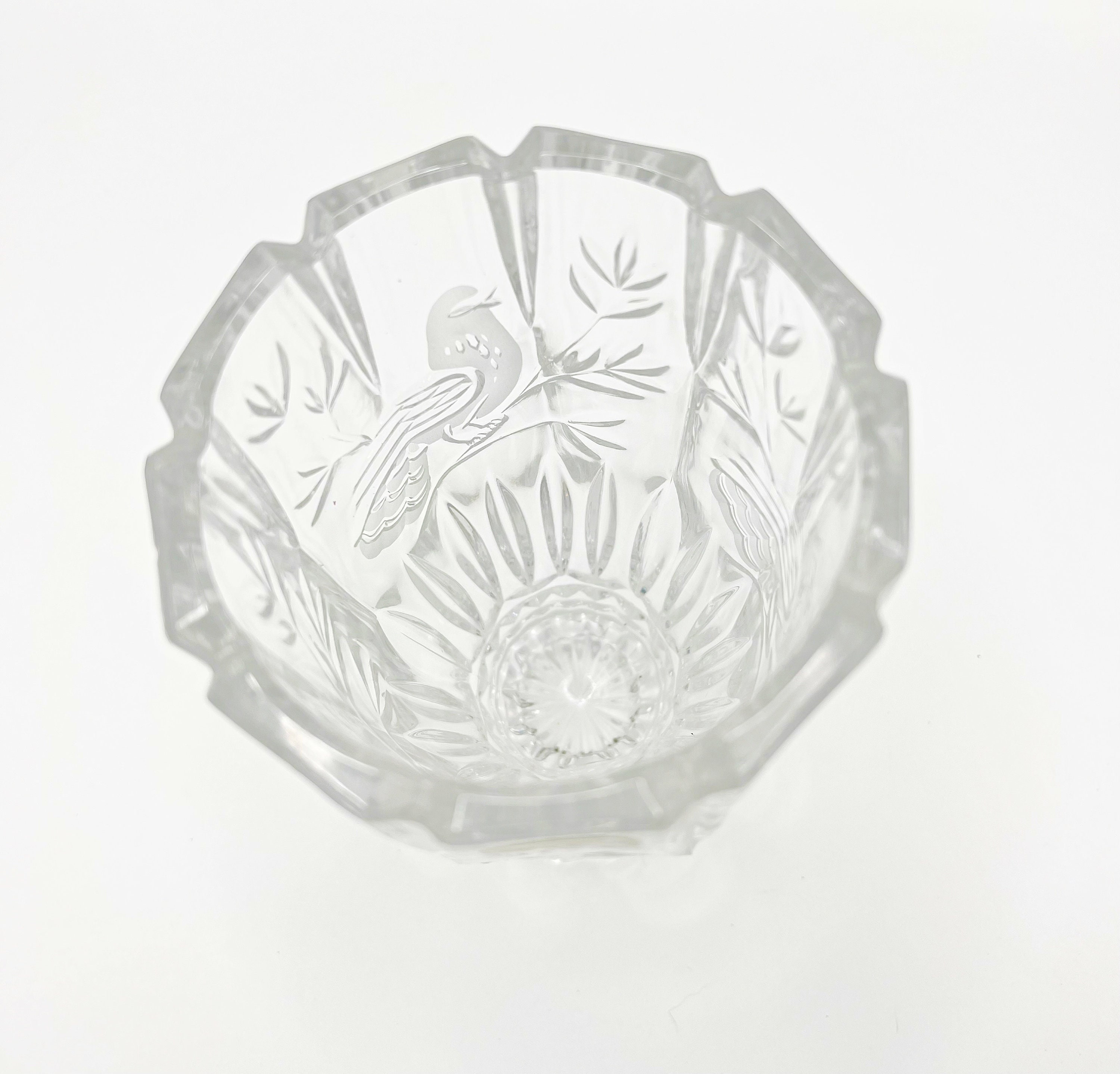 Vintage the European Collection 24% Lead Hand-cut Crystal Vase - Etsy