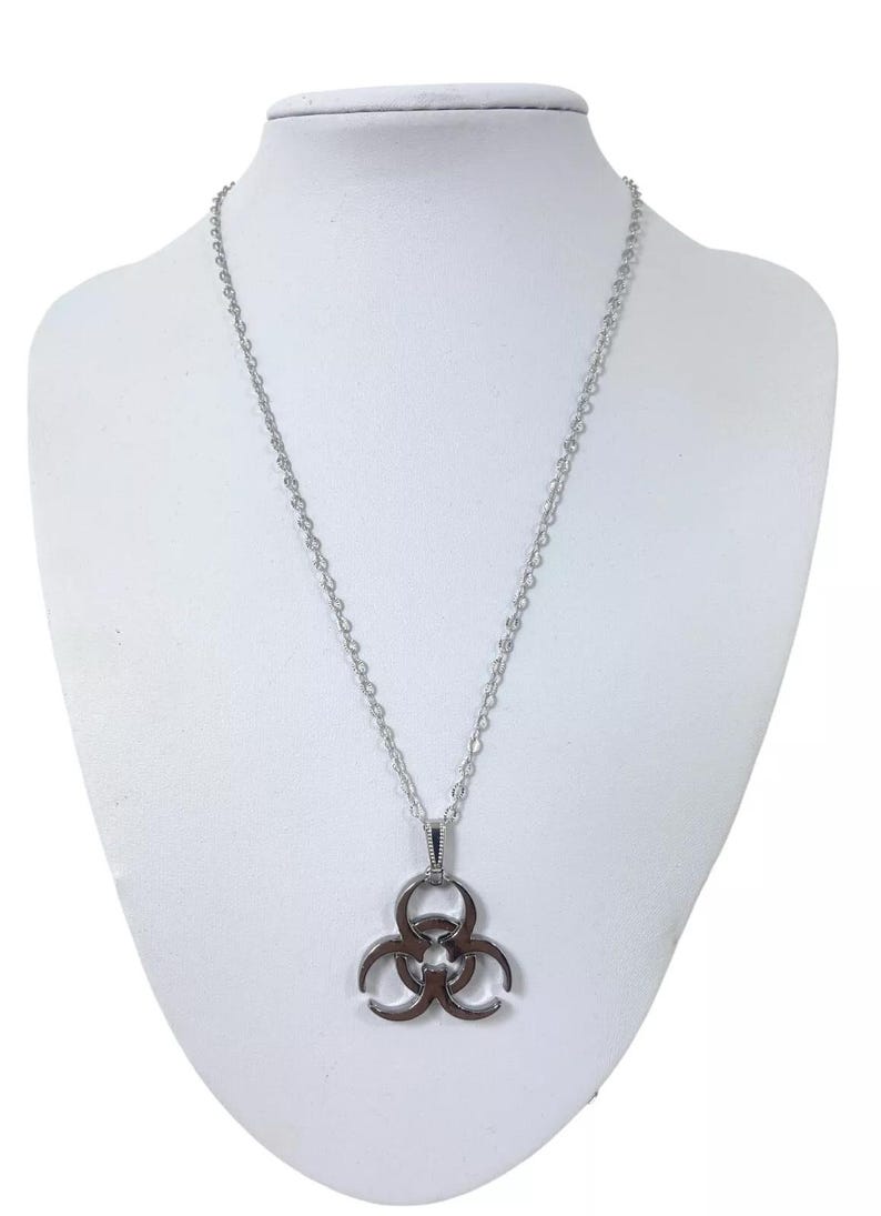 Y2K Biohazard Symbol Necklace With Pendant - Jumpstyle Webcore ...