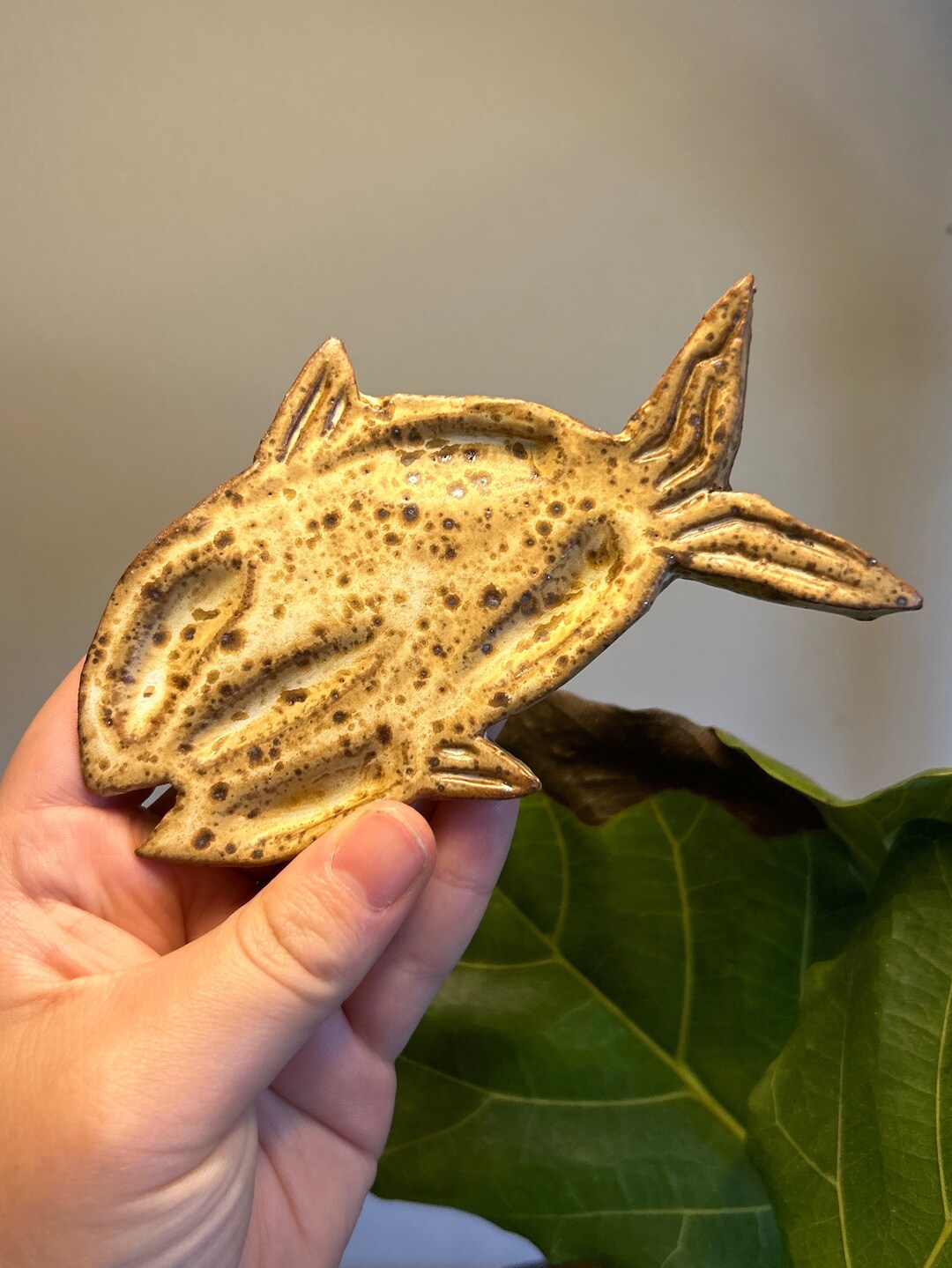 Ceramic Travel Pallet Fish With Brush Grooves - Etsy