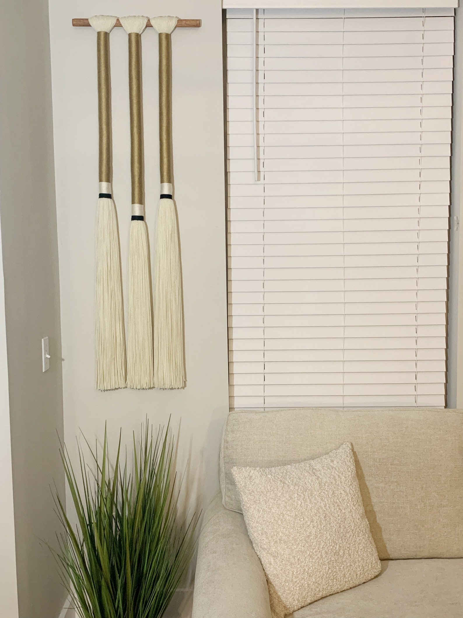 Yarn Wall Hanging/home Decor/yarn Art Wall Hanging/custom Wall Hanging ...