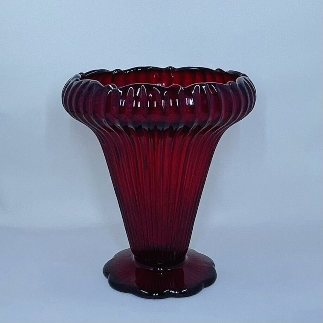 Ruby Glass Vase Fenton Sheffield Cupped Vase With Rare Cupped Edge Red ...