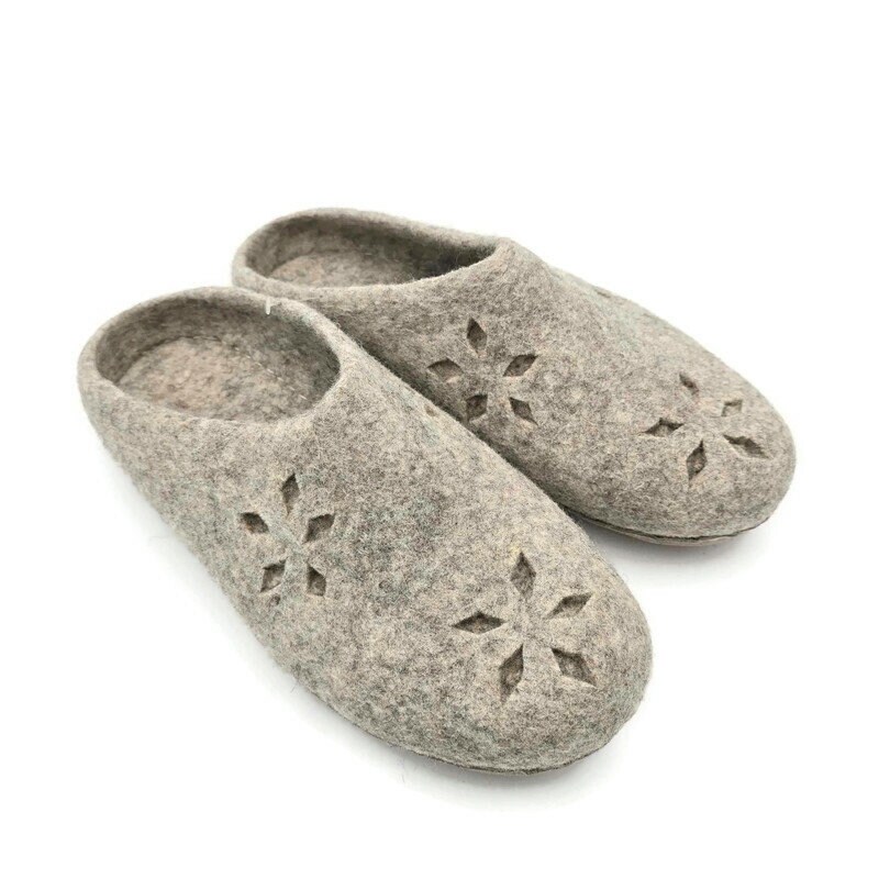 Felt Indoor House Slippers With Flower Design - Etsy