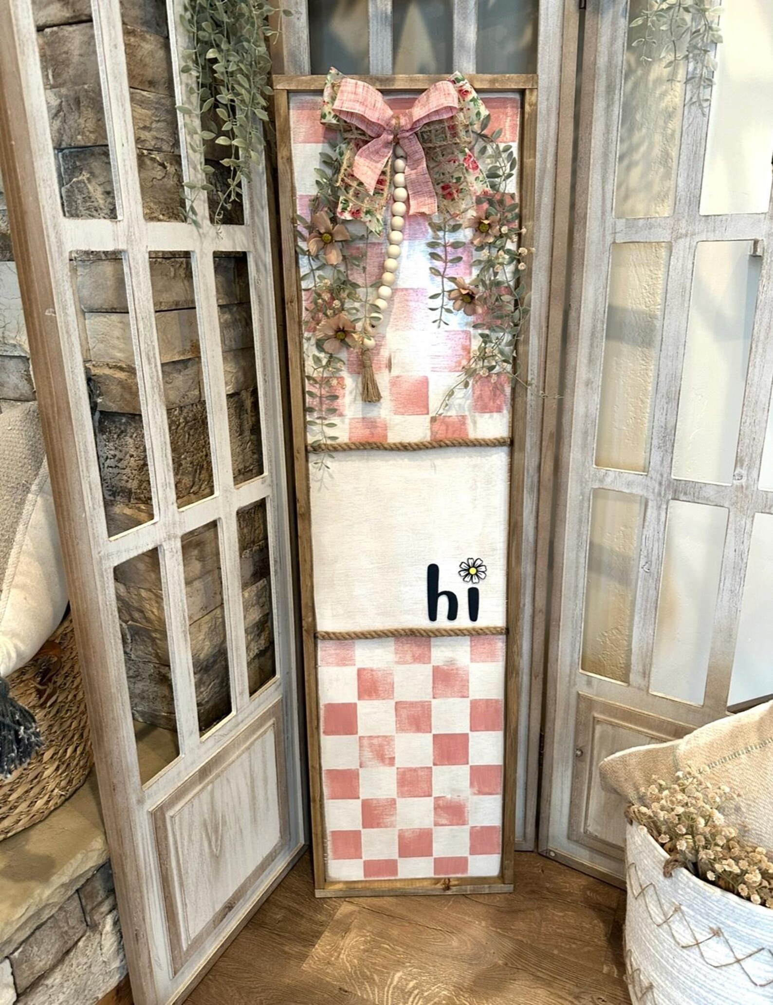 Pink Checkered Door Leaner - Etsy