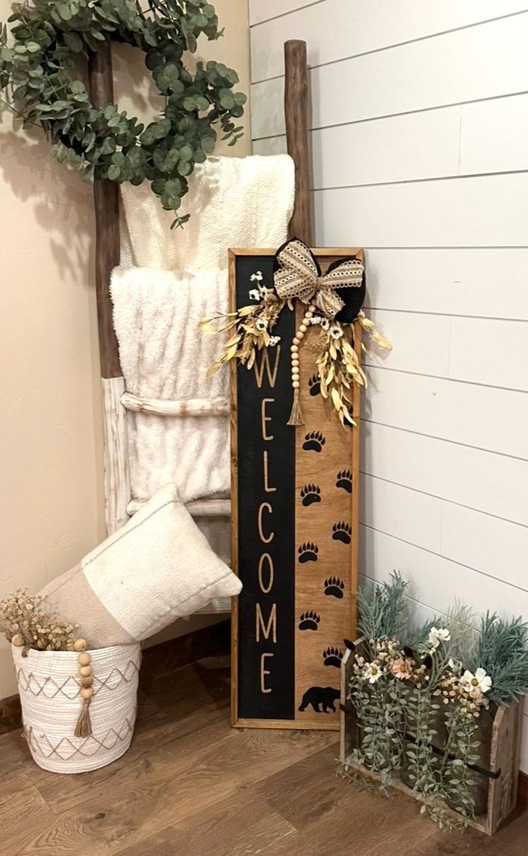 Bear Welcome Door Leaner - Etsy