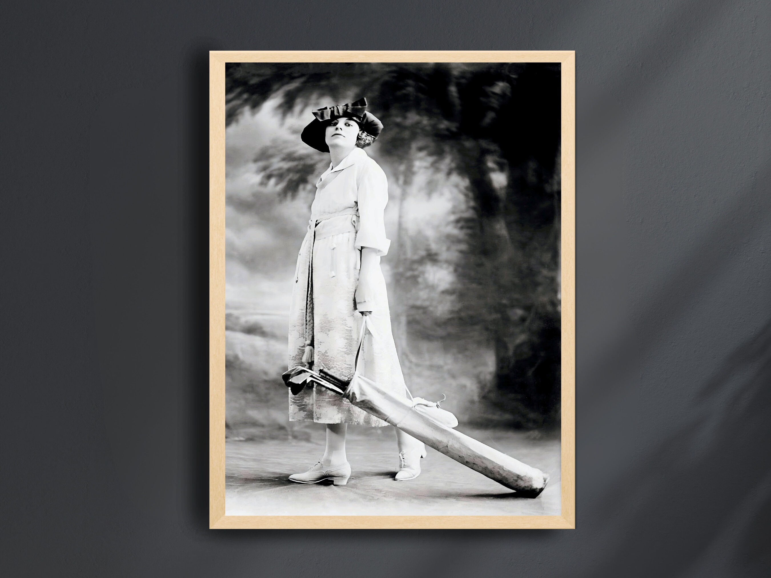 Vintage Golf Print Feminist Wall Art Victorian Woman Golfer Print Black ...