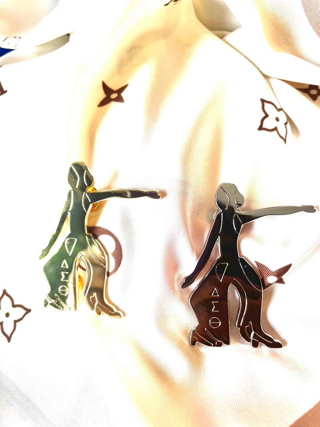 Delta Sigma Theta Fortitude Brooch/pin - Etsy