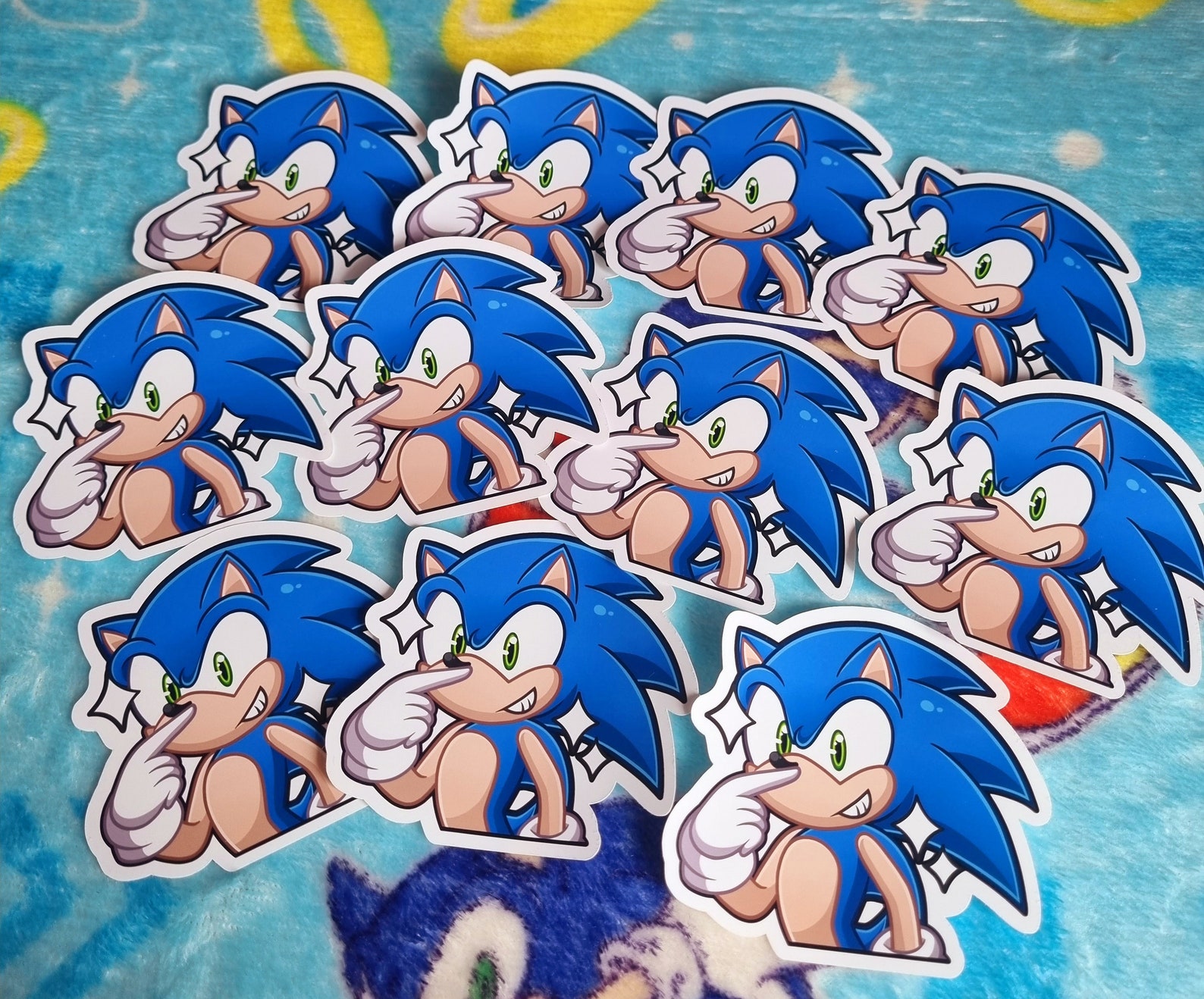 Sonic the Hedgehog - Cute Glossy Vinyl Sticker/decal - Etsy