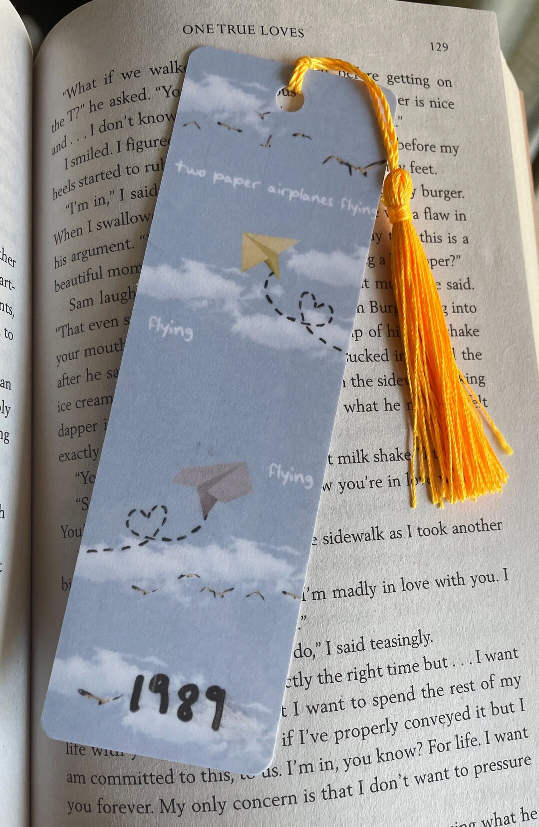 Two Paper Airplanes Flying- Taylor Swift Bookmark - Etsy