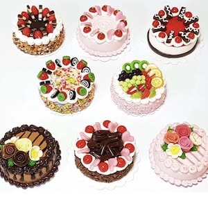 4pc Miniature Cakes/ Ice Cream Cake Lot and 4 *FREE* Trays 1;6-1;12 ...