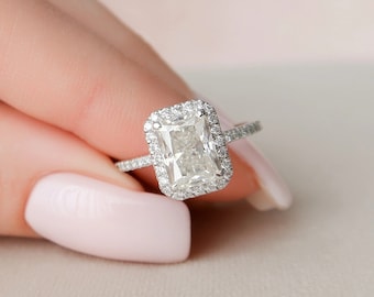 3.00 Ct Radiant Cut Moissanite Engagement Ring, Crushed Ice Radiant Cut ...