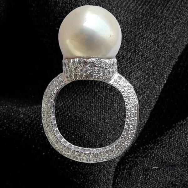 Big Pearl Ring - Etsy