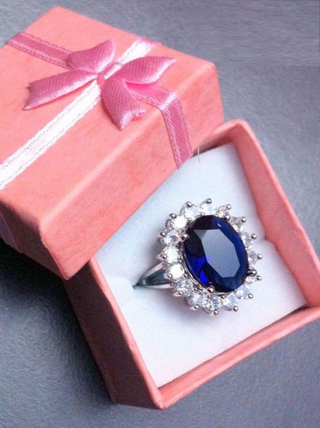 Princess Diana Ring, Kate Middleton Engagement Ring, 12 CT Oval ...