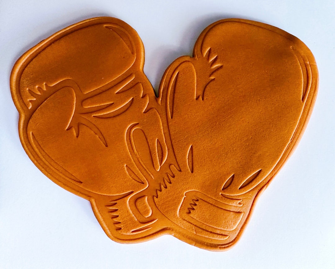 Edible Fondant Boxing Gloves Cake Topper Fondant Sugar Paste - Etsy